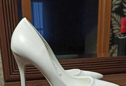 Туфли белые свадебные р35-36