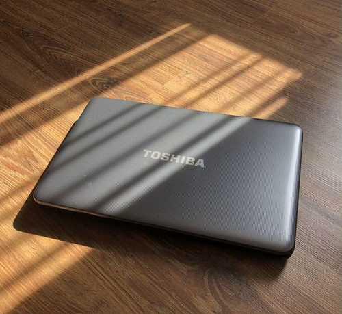 Ноутбук Toshiba на запчачти