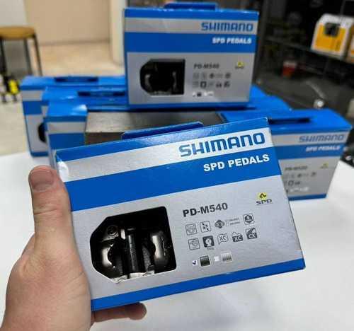 Контактные педали Shimano PD M540 черные + шипы SH