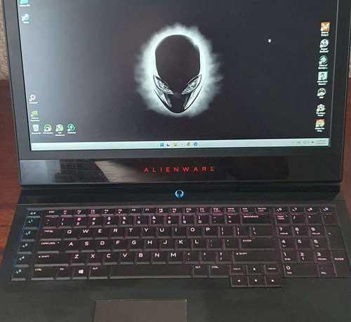 Ноутбук Alienware 17 R5