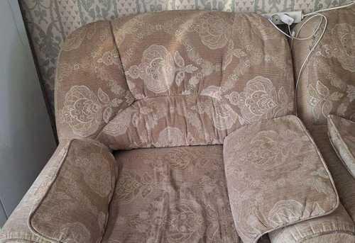 Кресло с диваном
