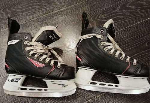 Хоккейные коньки CCM 35 размер