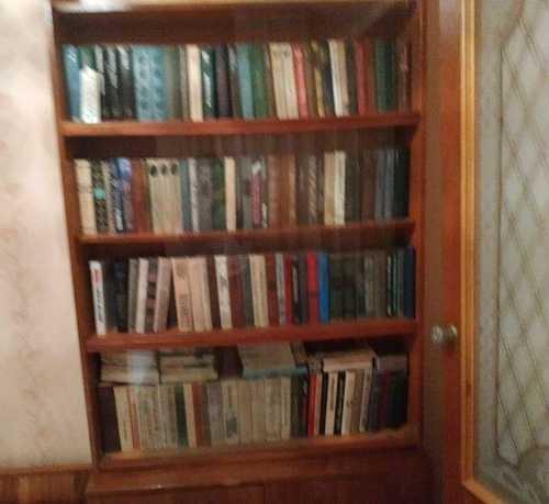 Книжный шкаф массив бу