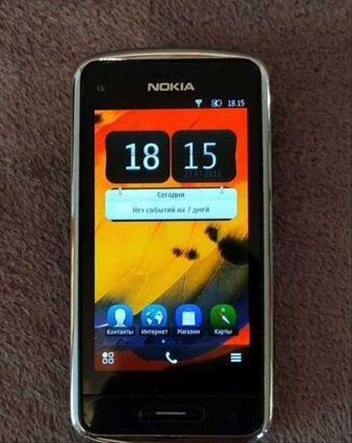 Телефон Nokia C6-01