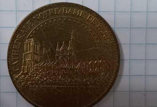 Памятная монета Нотердам