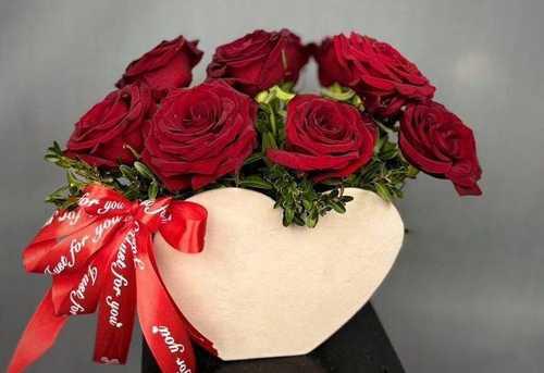 Красные розы на День святого Валентина