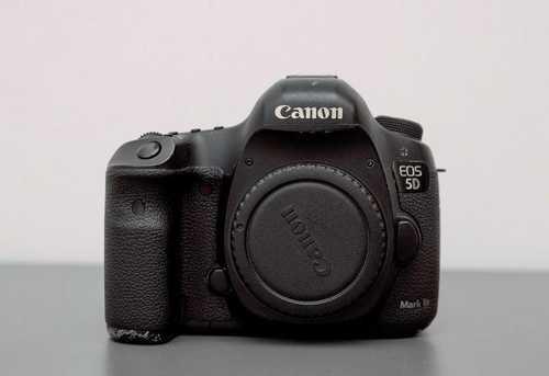 Canon eos 5D mark III body