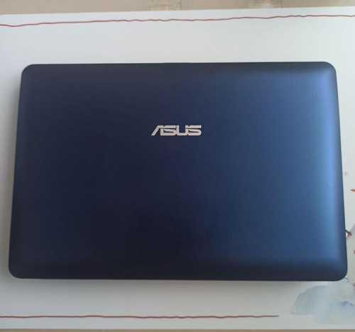 Нетбук asus Eee pc