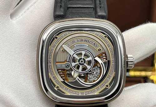 Часы SevenFriday