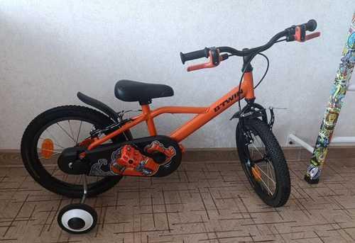 Велосипед детский B'twin в отличном состоянии