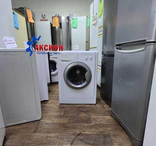 Стиральная машина Indesit wisl 105