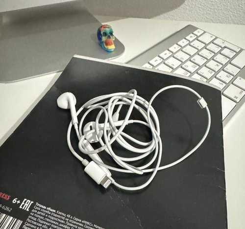 Наушники apple earpods lightning оригинал