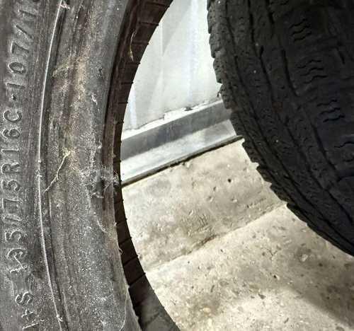 Nokian Tyres Hakkapeliitta CR3 195/75 R16C