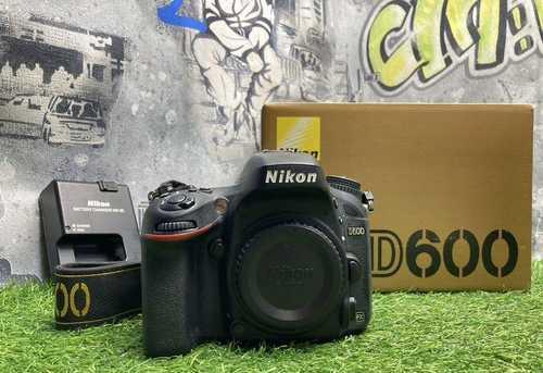 Nikon D600 28.700 кадров