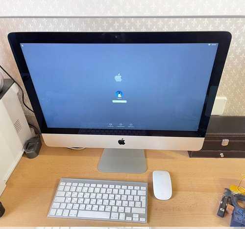 Моноблок Apple iMac 21.5 2013