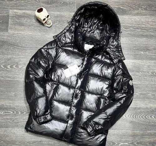 Зимние куртки Moncler