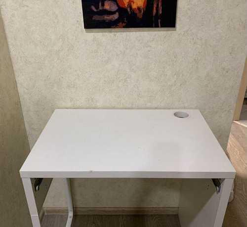 Письменный стол IKEA Микке Mikke белый