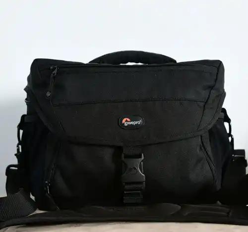 Сумка для фотоаппарата Lowepro Nova 190 AW