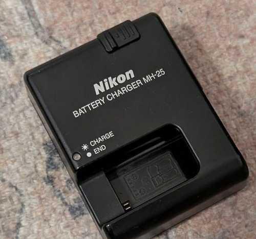 Зарядное устройство Nikon MH-25