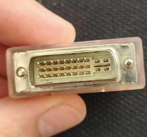 Переходник dvi-vga, кабели ethernet и SATA