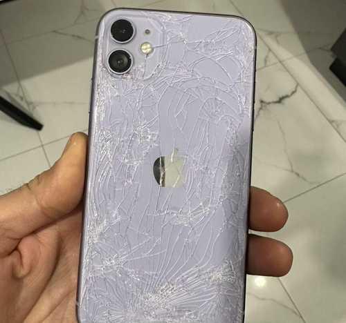 iPhone 11, 128 ГБ