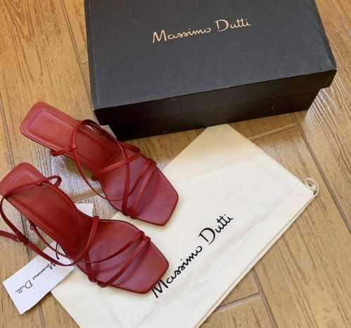 Туфли massimo dutti новые