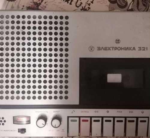 Катушечный магнитофон Электроника 321