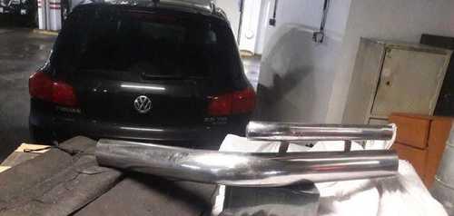 Защита заднего бампера Toyota Land Cruiser 200