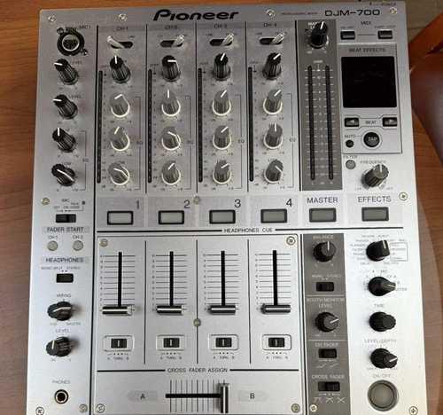 Микшерный пульт pioneer DJM 700