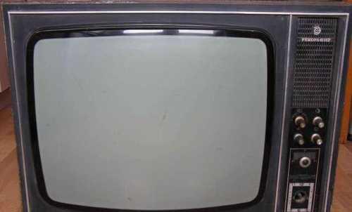 Вынос старых телевизоров и мониторов СССР