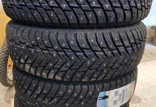 Nokian Tyres Hakkapeliitta 10 235/50 R17