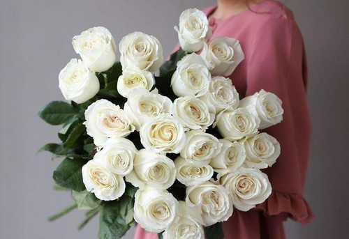 Пионовидные розы, белые розы, букет с доставкой