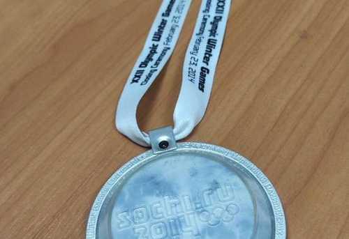 Памятная медаль церемонии закрытия Игр Сочи 2014