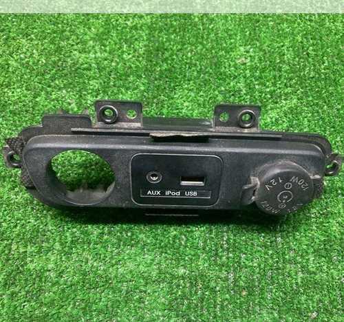 Разъем USB AUX Kia Sportage 3