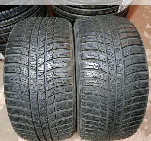 Bridgestone Blizzak LM-001 255/40 R18 99V