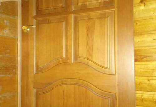 Дверь деревянная (массив) с коробкой и наличн