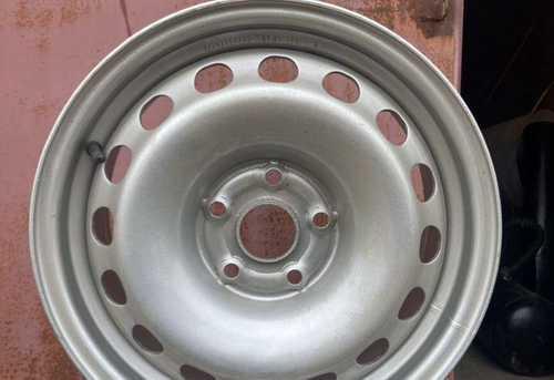 Диски штапованные R16 vag