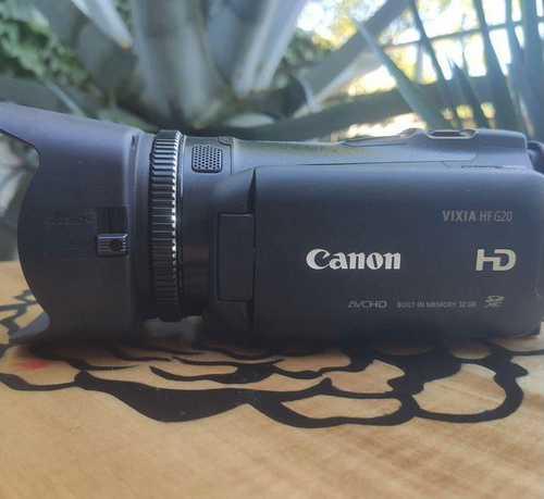 Canon vixia HF G20