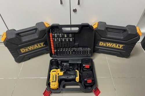 Шуруповерт Dewalt 18V Ударный + Набор