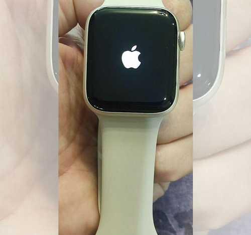 Часы apple watch se 44 mm