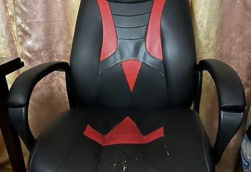Кресло игровое Zombie viking-8N/BL-RED красный