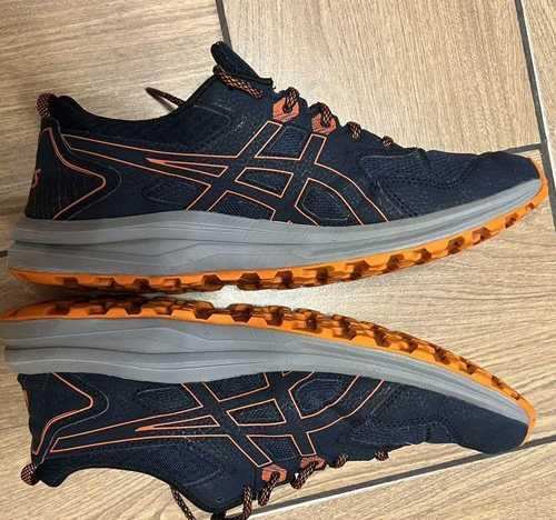 Asics trail scout