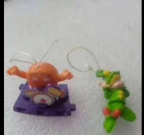 Игрушки из киндера