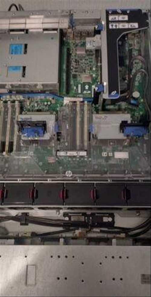 Сервер HP DL380 G8, 8 LFF + 1SFF, 2U