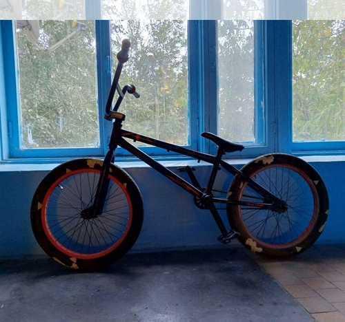 Трюковой велосипед bmx бу