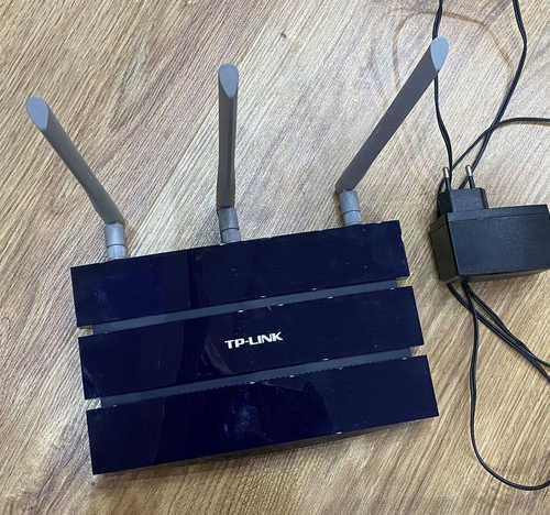 Роутер TP-Link TL-WR1045ND