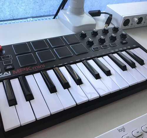 Akai MPK Mini mkii