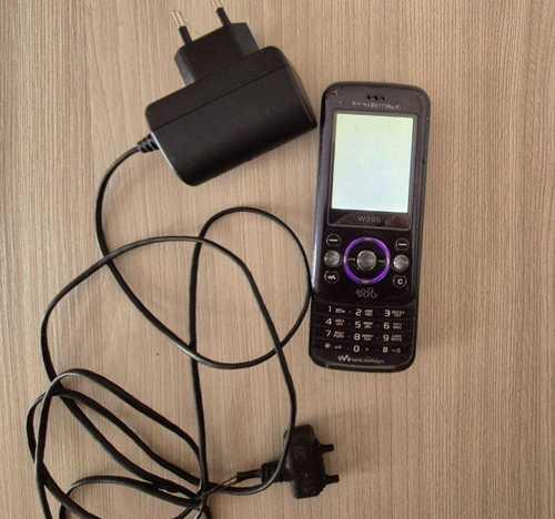 Sony Ericsson W395