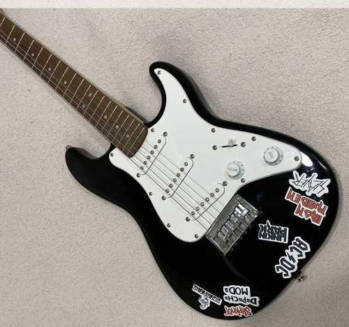 Fender squier stratocaster mini