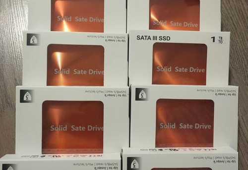 SSD 1tb Solid (новый)